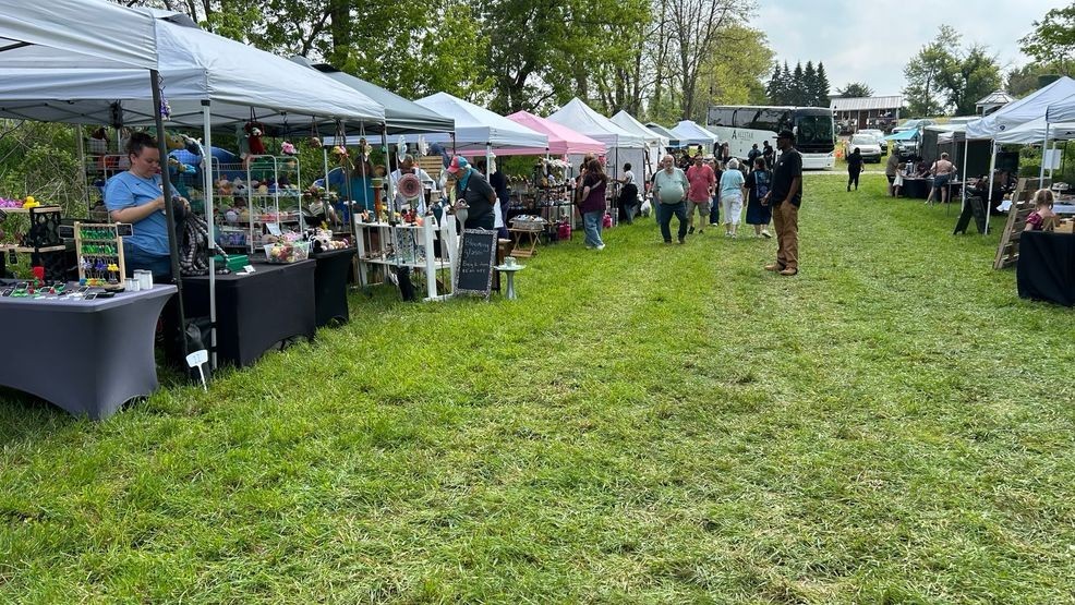 Willowbrook Farms kicks off the season with spring opening and small ...
