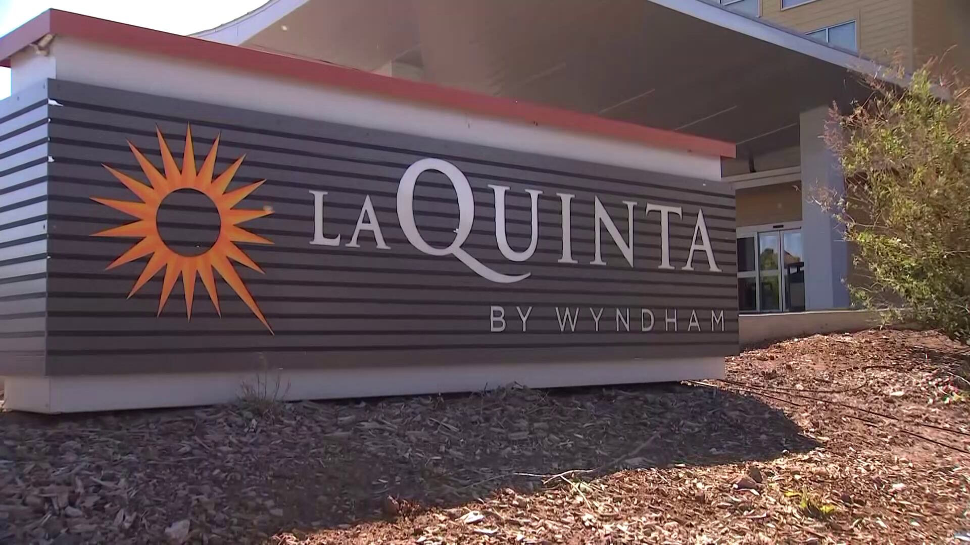 Police: Infant found dead inside Flagstaff hotel room