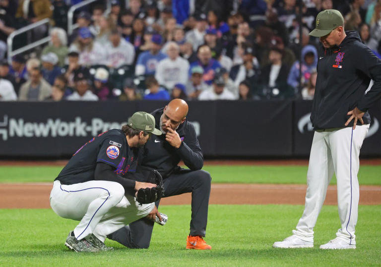 Clay Holmes hopeful he’ll avoid surgery with Mets in injury crisis