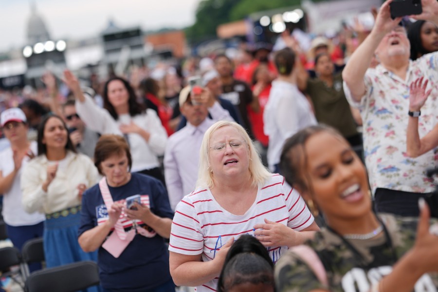Live: ‘Rededicate 250’ brings Trump admin. to National Mall for prayer ...