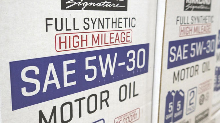 Oil for supercars 'to run dry in a month' thanks to US.-Israel war with ...
