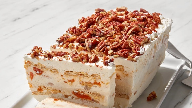 Ranking 27 popular cake flavors, from worst to best