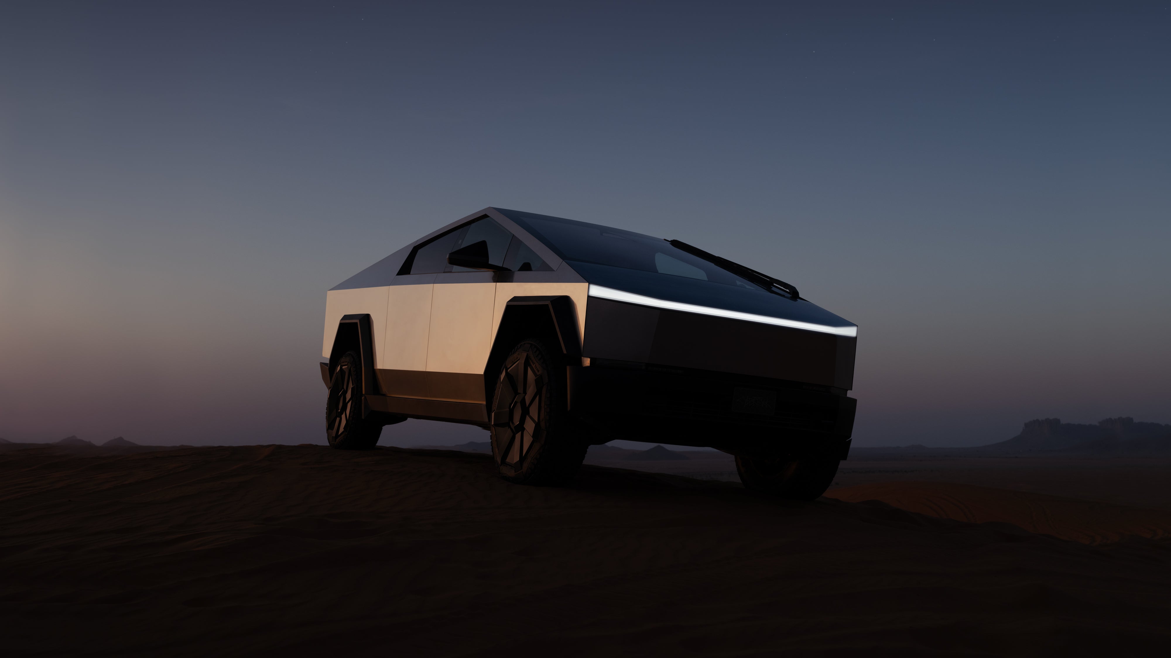 Tesla recalls 173 Cybertruck RWD models over wheel separation risk