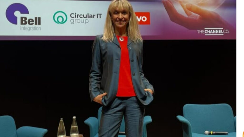 60-year-old Michaela Strachan’s fitness routine without traditional gym ...