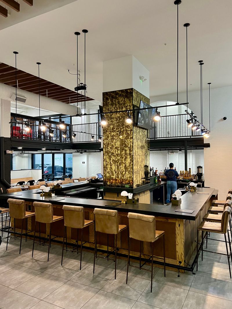 These Georgia gastropubs are redefining comfort food for tourists