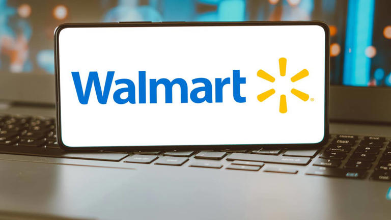 Walmart's 'beautiful' $80 22-piece ceramic cookware set is 'nonstick ...