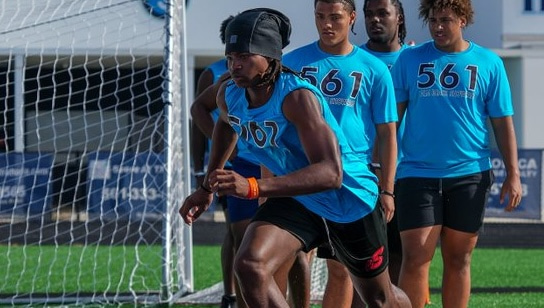Miami lands commitment from intriguing in-state EDGE Jayvon Dawson