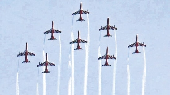 Mountain Home base crash: Update on pilots as fighter jets collide mid ...