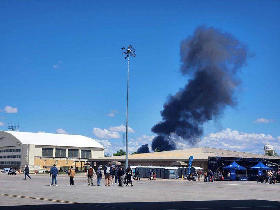 Crews eject after midair collision at Idaho Air Force base air show