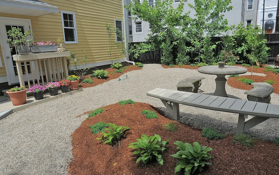 House Digest shares two clever driveway and garden edging tips