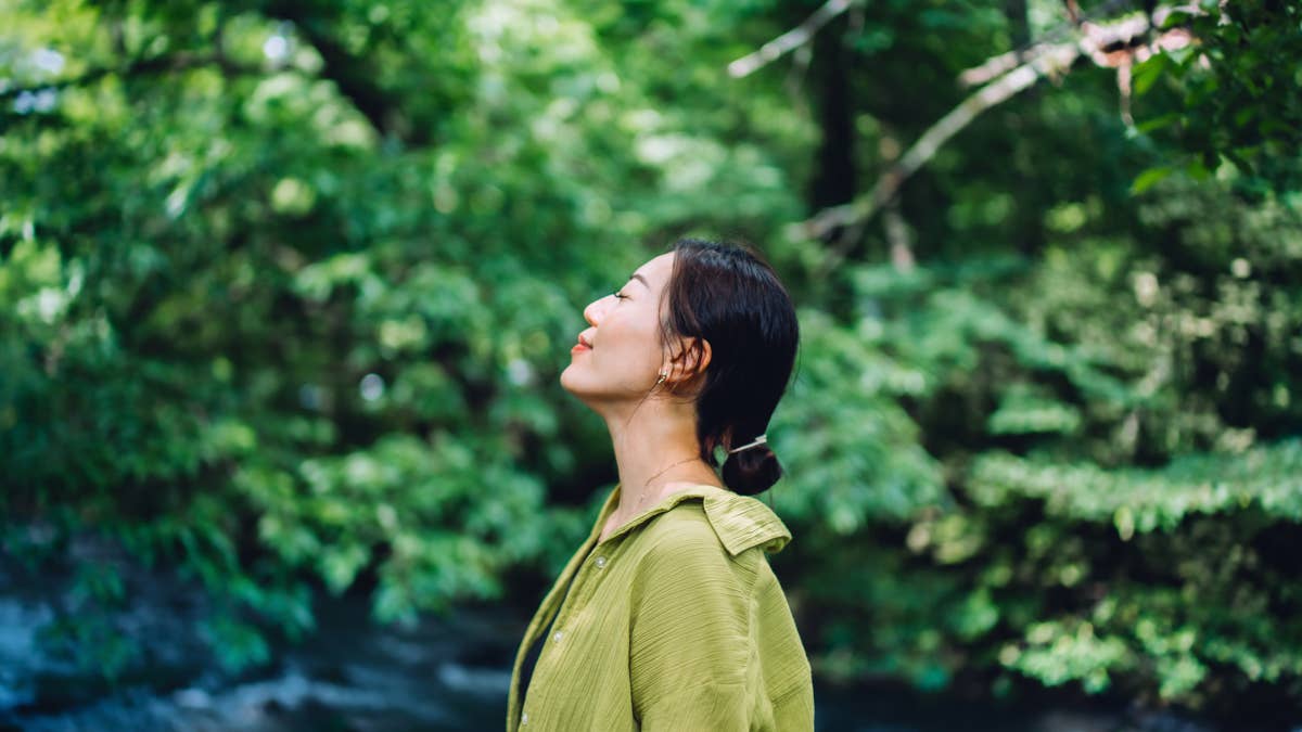 7 personality traits of people who love the color green, according to a ...