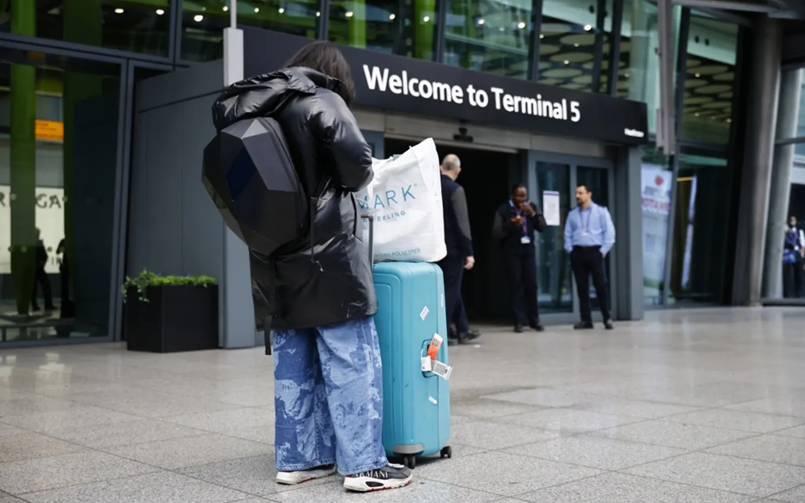 M’sian passengers left playing guessing game after baggage snag at ...