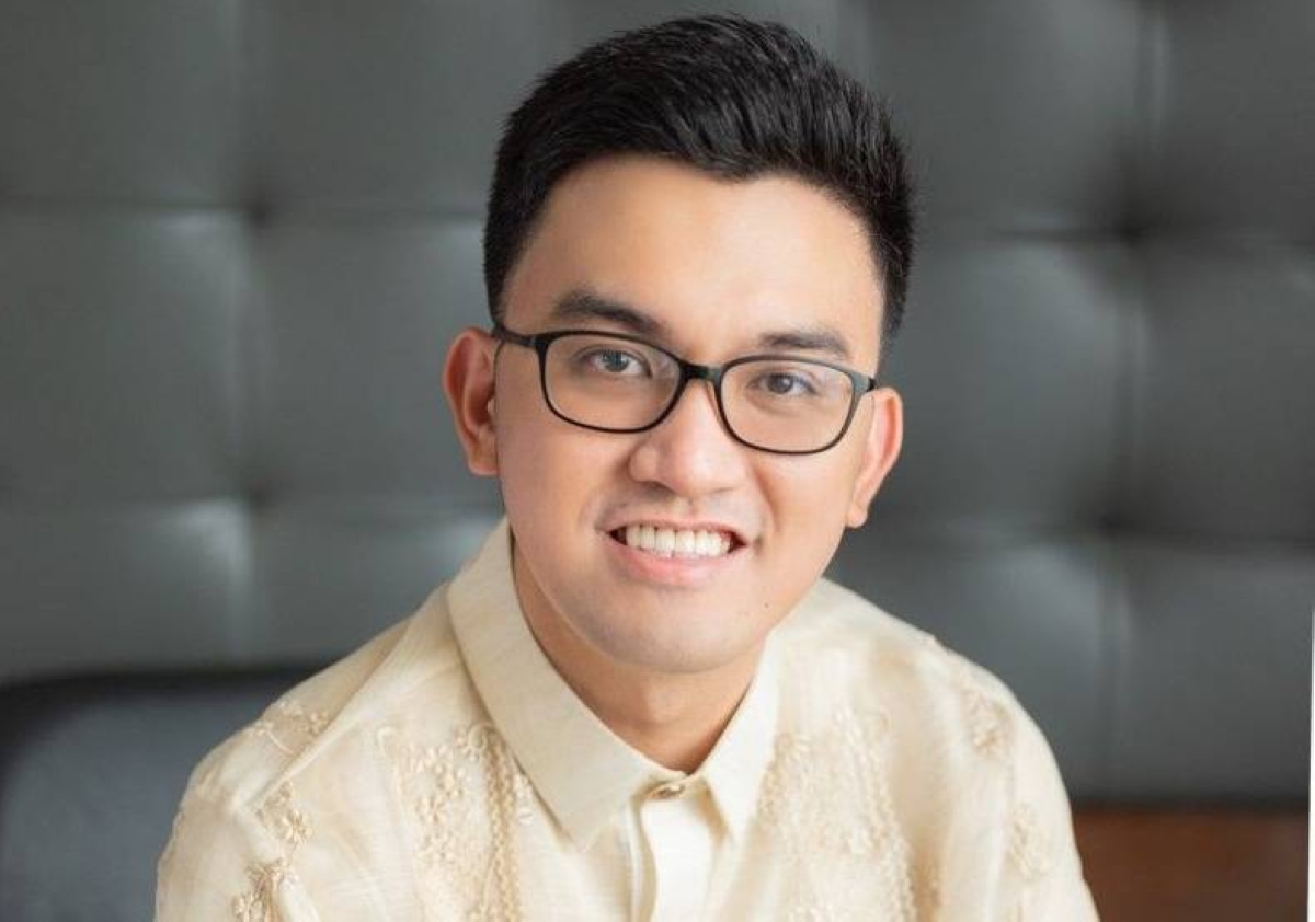 Marcos names new budget chief