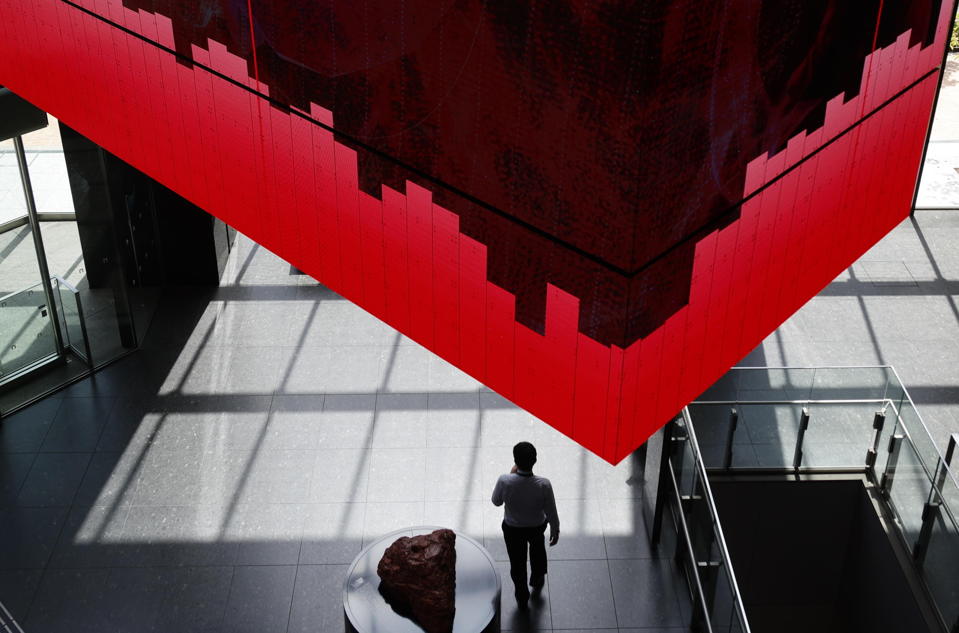 Borsa: Tokyo, apertura in lieve ribasso (-0,08%)