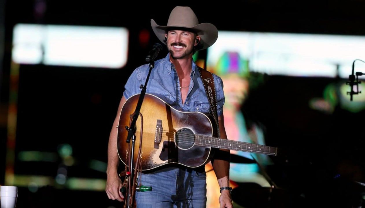 Riley Green headlined ACM's big Vegas bash—and helped raise $20K for a ...