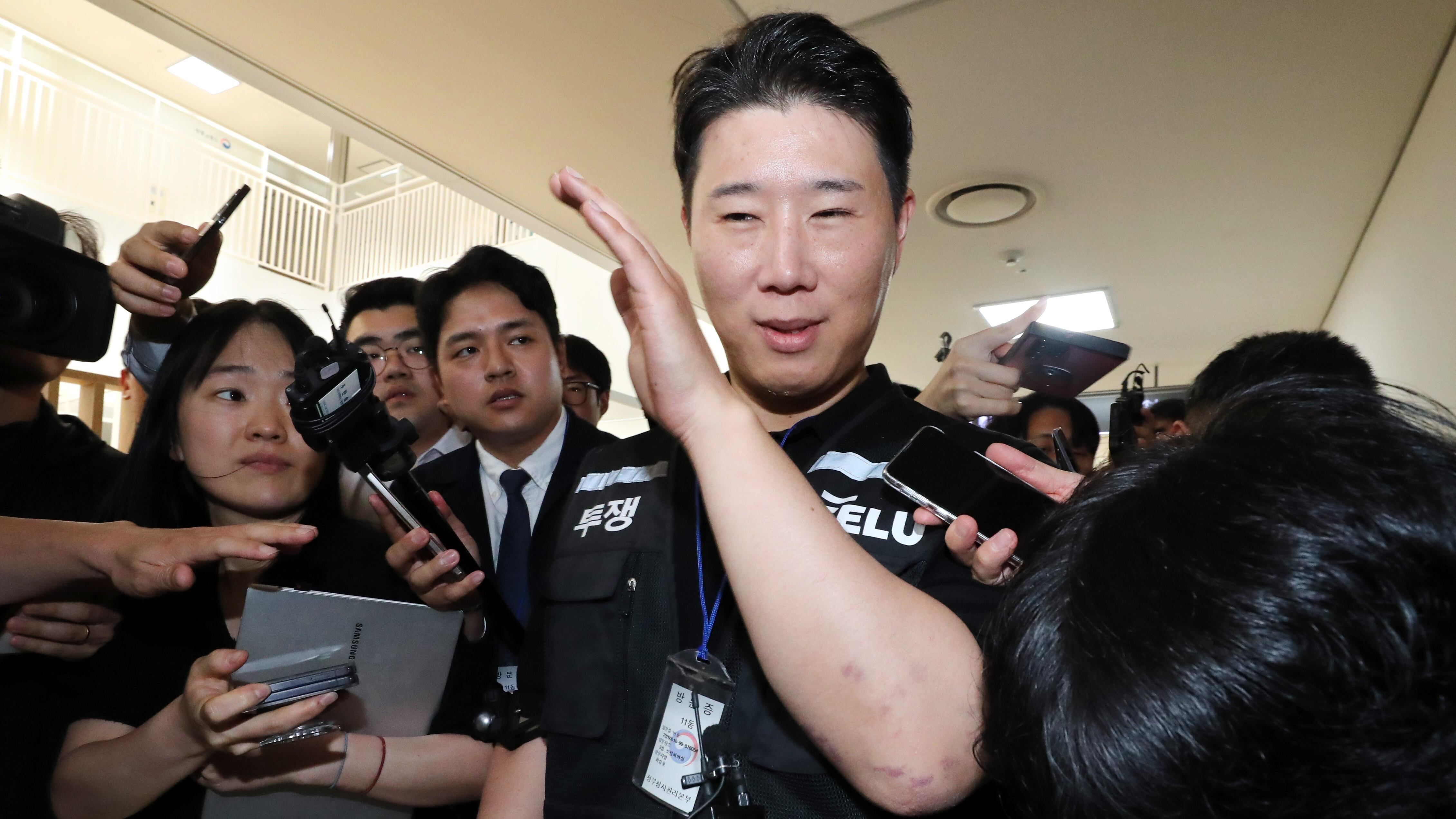 Court restricts Samsung unions' strike methods