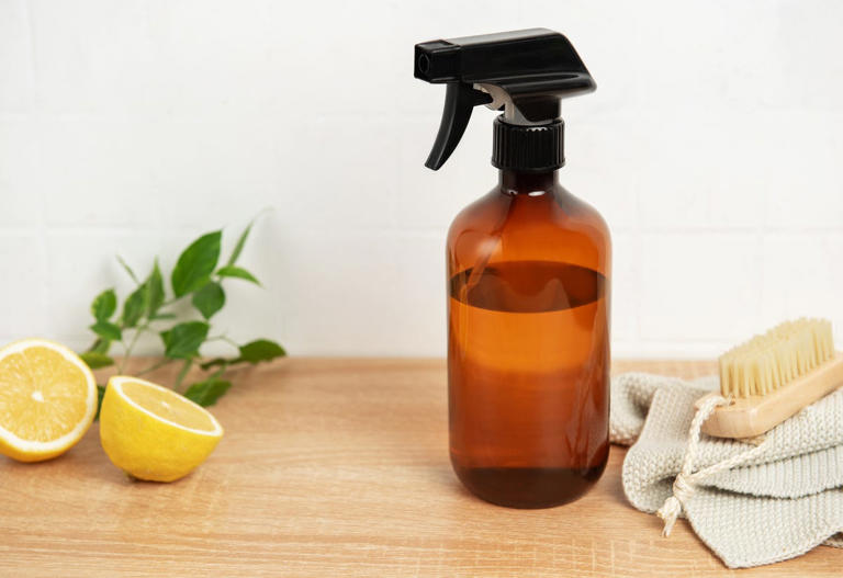 How to clean a greasy air fryer using this 35p kitchen staple