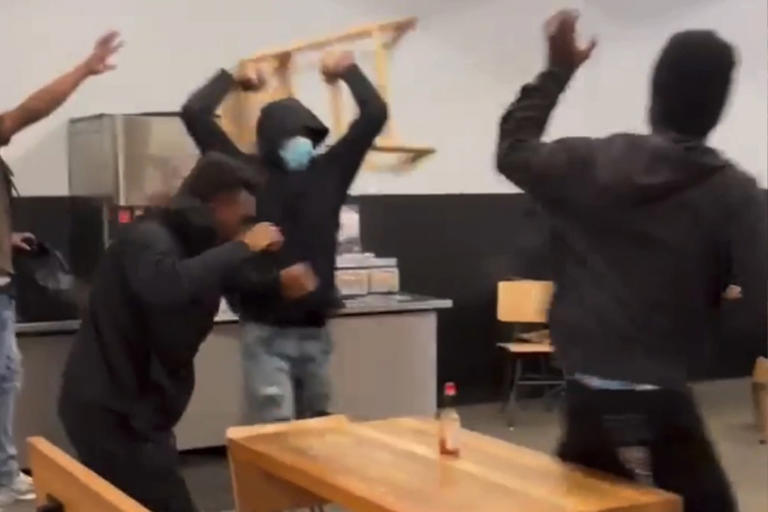 Teen takeover descends into wild brawl inside DC Chipotle — as feds ...
