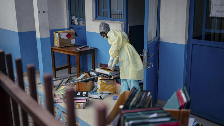 American infected with Ebola in DRC, as US moves to limit entry from ...