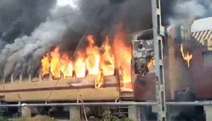 Bihar train fire: Coach of Sasaram–Patna passenger train catches fire ...