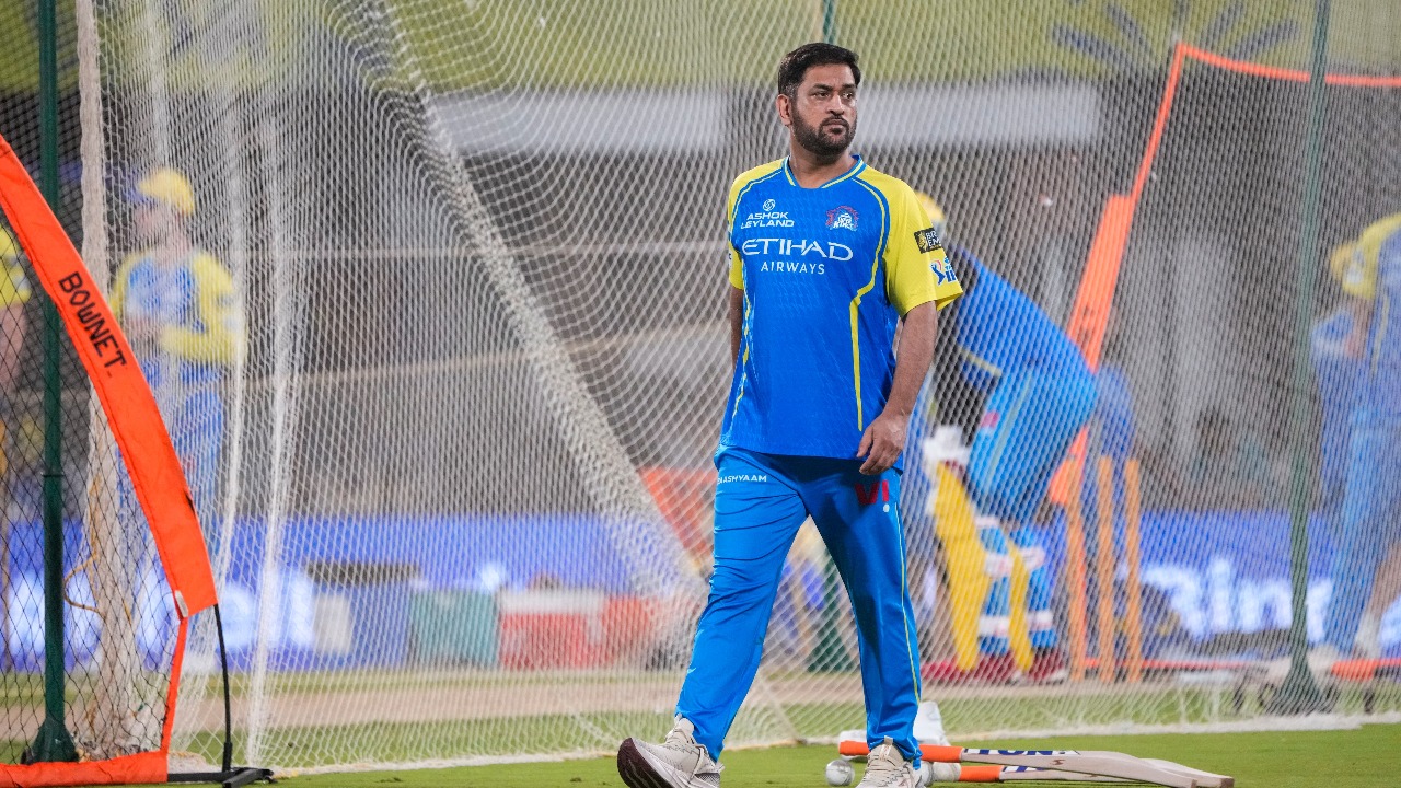 CSK vs SRH preview: MS Dhoni's potential farewell masks playoff ...