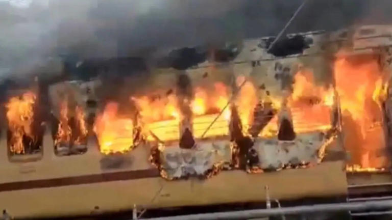 Fire breaks out in Patna-bound passenger train at Bihar’s Sasaram ...