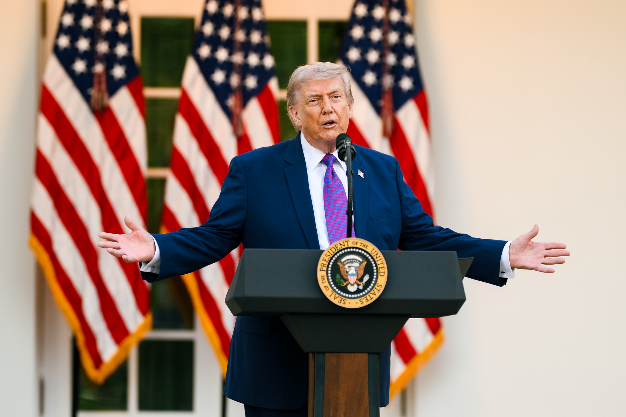 President Trump threw a wrench in Kevin Warsh's plans as Federal ...