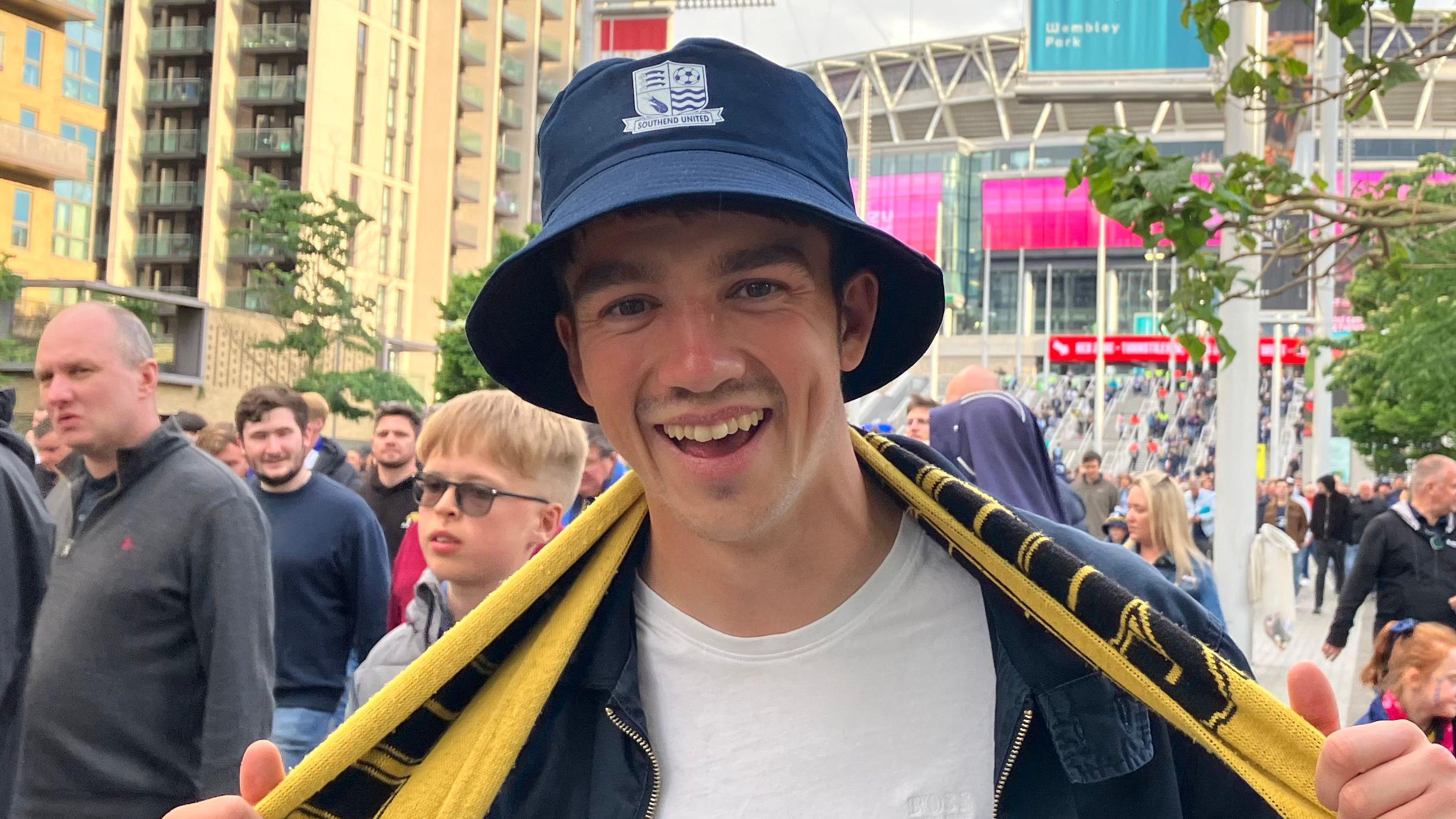 Southend fans' joy after penalty drama at Wembley