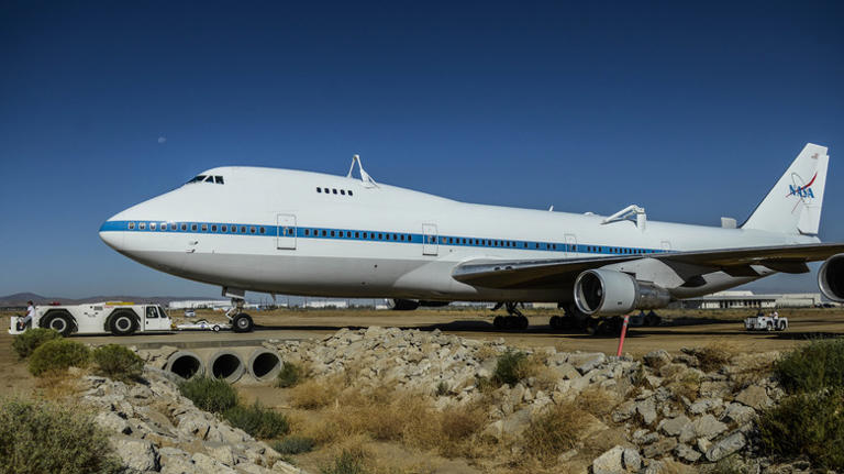 Why NASA's space shuttle hitched rides on top of a Boeing 747