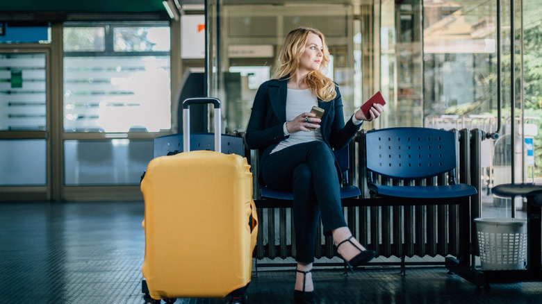 Here's what happens if your passport expires abroad while you're on ...