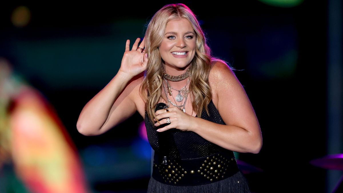 Riley Green headlined ACM's big Vegas bash and helped raise $20K for a ...
