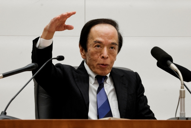 Exclusive - Japan's extra budget to include funding from fresh debt ...