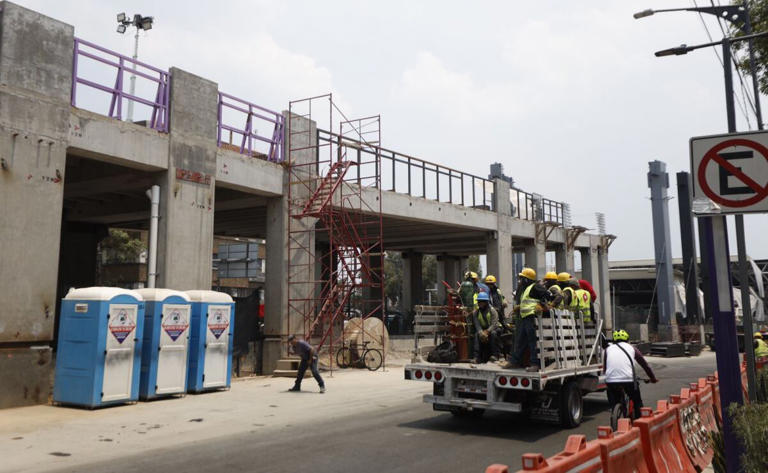 Continúan obras en Calzada de Tlalpan tras caída de viga; retiran ...