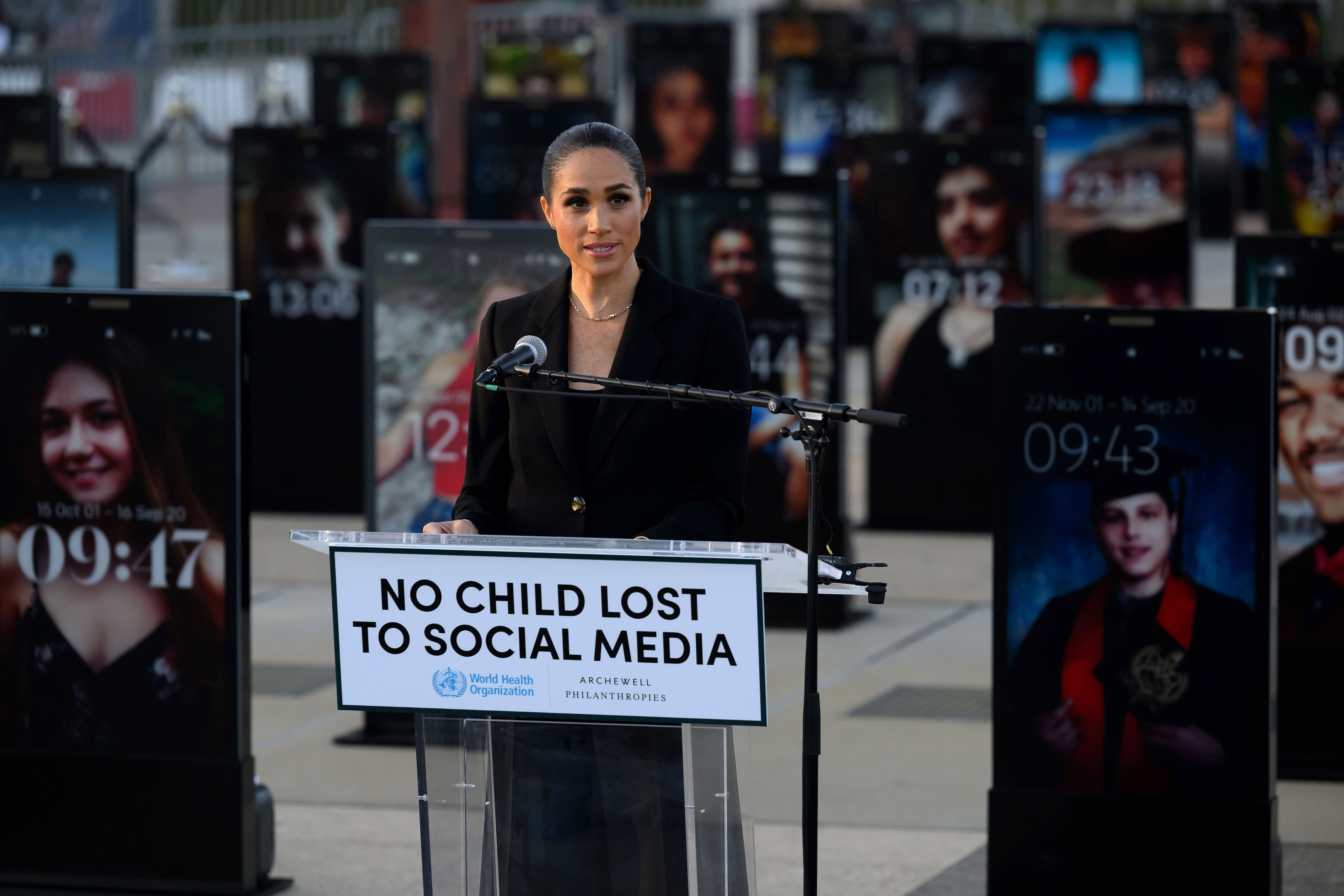 Meghan delivers powerful speech with strong message to parents ...