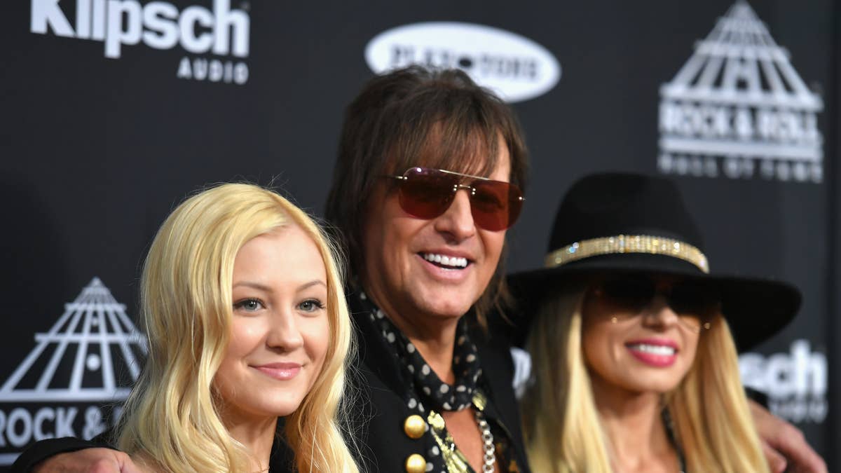 Richie Sambora Thrills Crowd By Singing Livin On A Prayer At Daughter