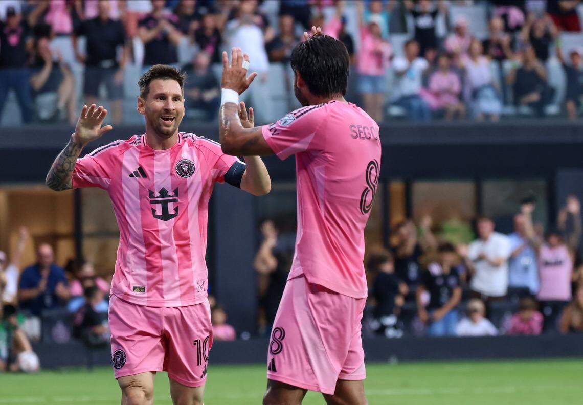 Con un Messi sublime, el Inter Miami consigue su primera victoria en el ...