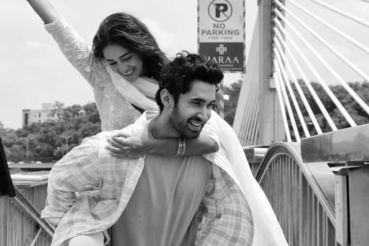Ananya Panday & Lakshya’s Chand Mera Dil gets U/A certificate, 96 ...