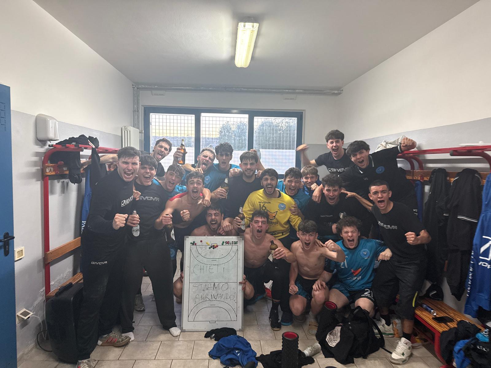 Pallamano Ferrara vola alle finali nazionali di Chieti