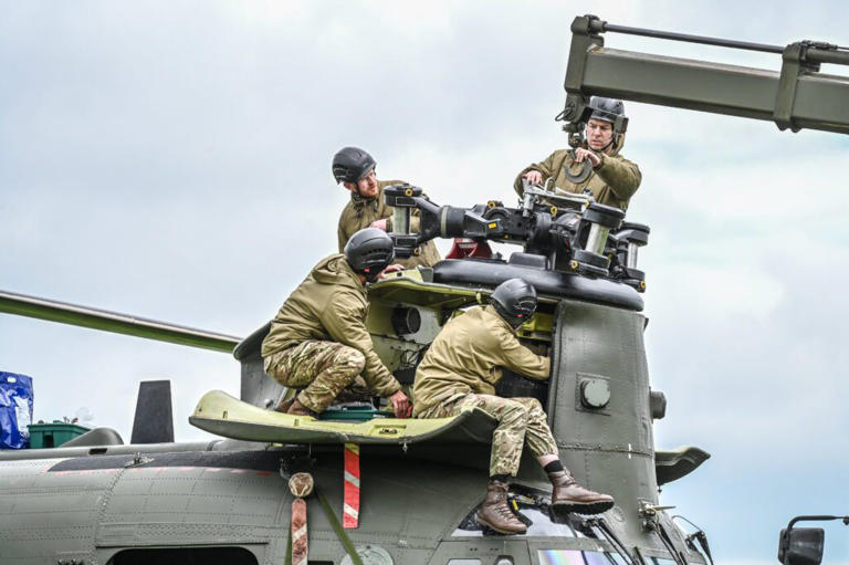RAF carry out urgent repairs to Chinook helicopter after emergency landing