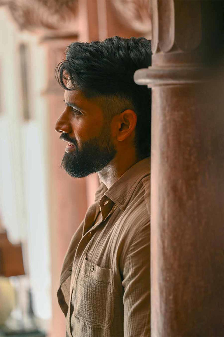 BTS stills: Naga Chaitanya and Meenakshi Chaudhary from the sets of ...
