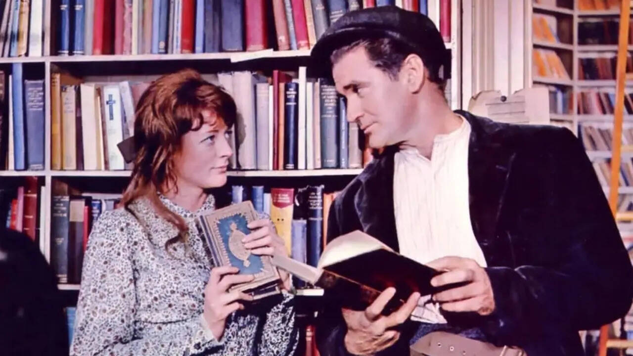 8 actors who turned down the role of James Bond: Rod Taylor, Richard ...