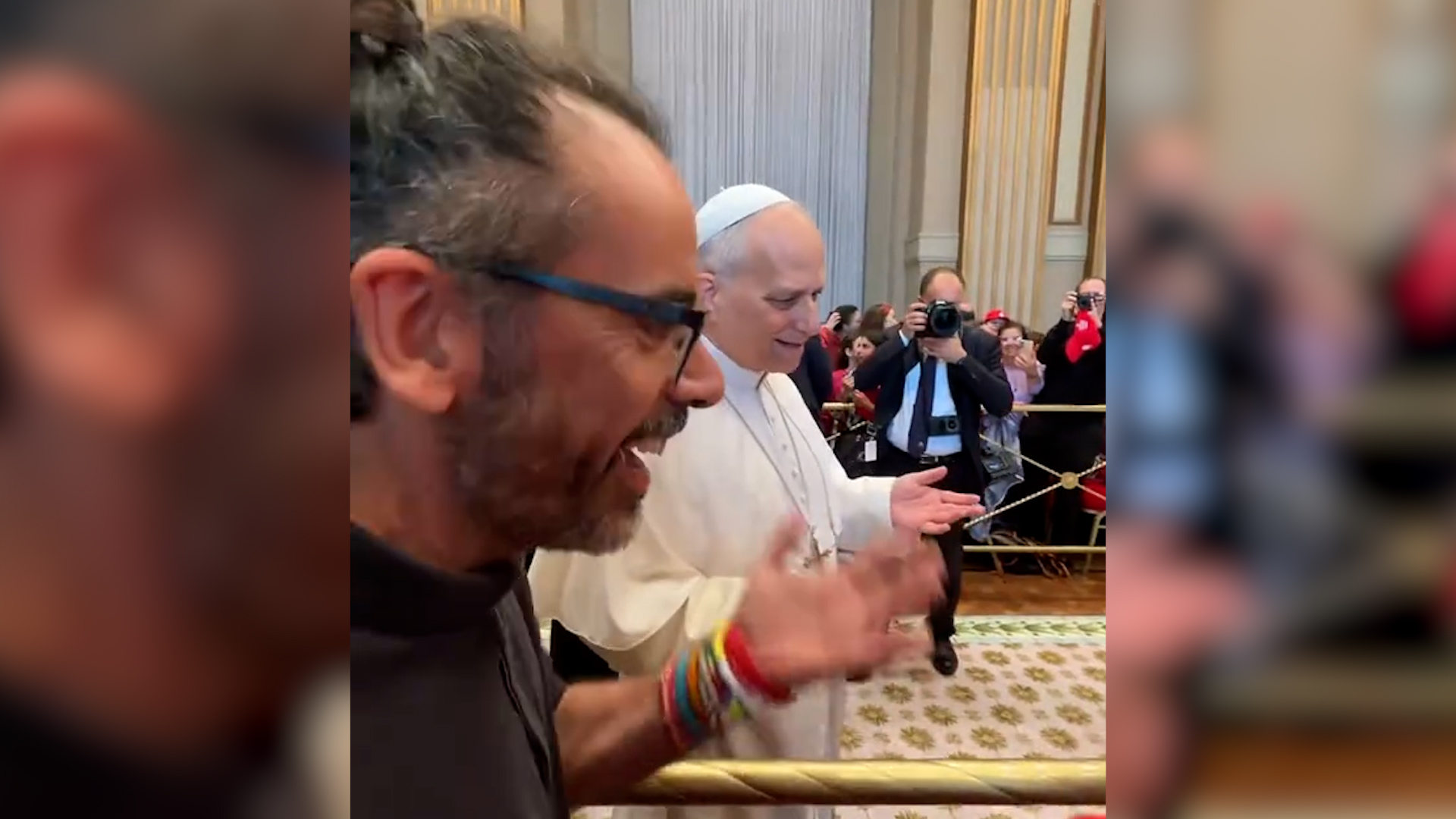 Pope Leo XIV does viral '6-7' meme with children