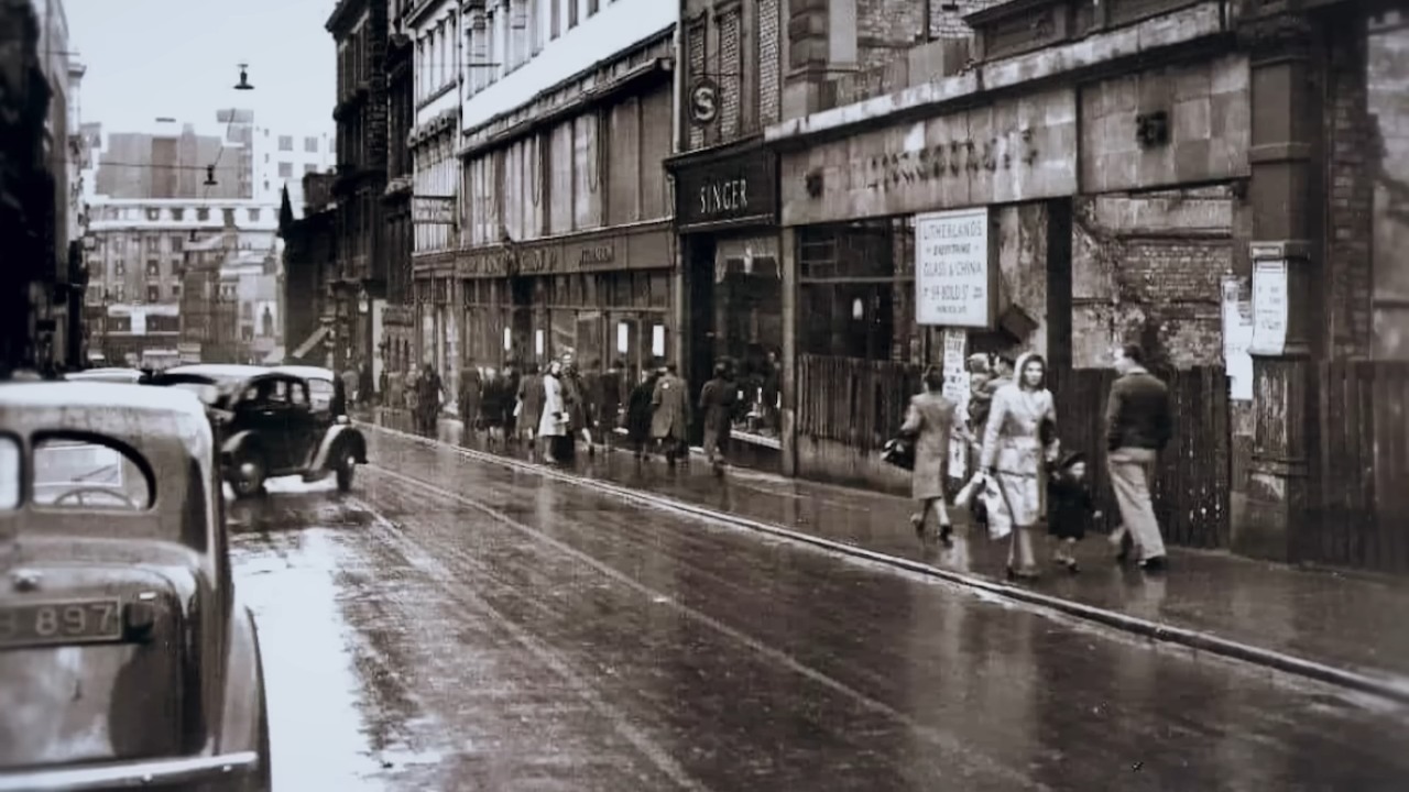 Everyone looked from the 1940s - The Bold Street time slip that made a ...
