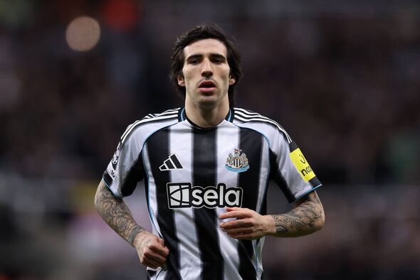 Man Utd news: Sandro Tonali put up for sale as contact made over ...