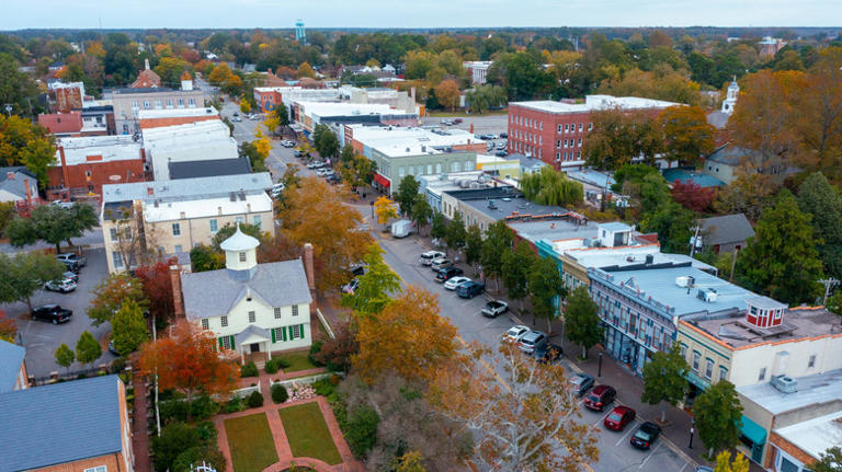 North Carolina's timeless waterfront town is a scenic gem with a ...