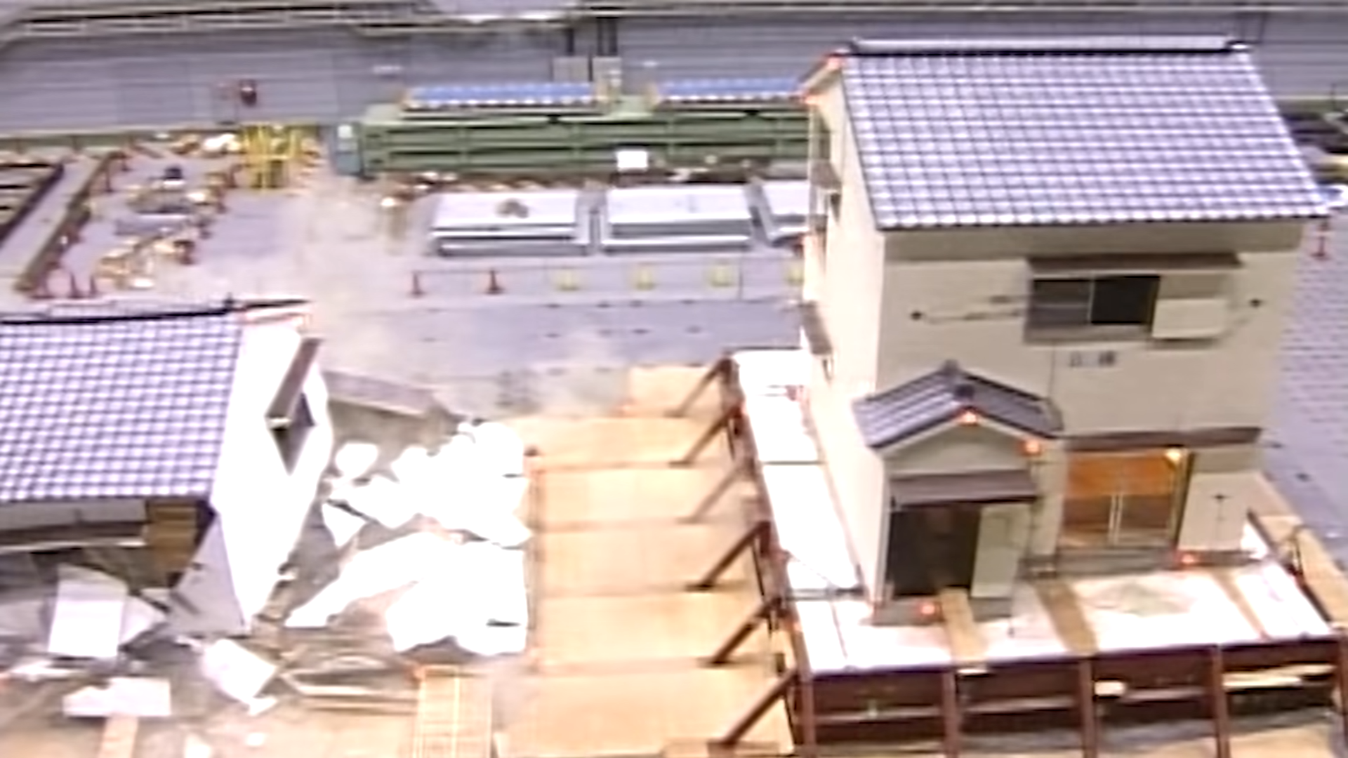 Watch what happens when a house faces Kobe’s 6.9 earthquake