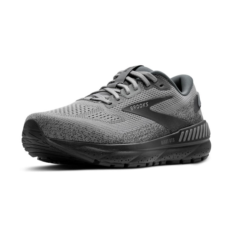 Save almost 50% on editor-approved Brooks running shoes this Memorial Day