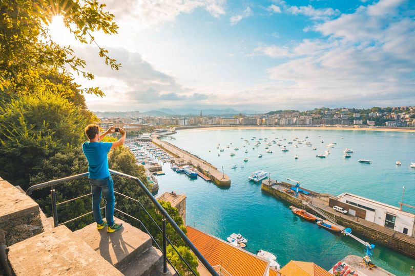 Brit tourist, 38, 'dies after horrific fall' from 400ft Spanish beauty spot