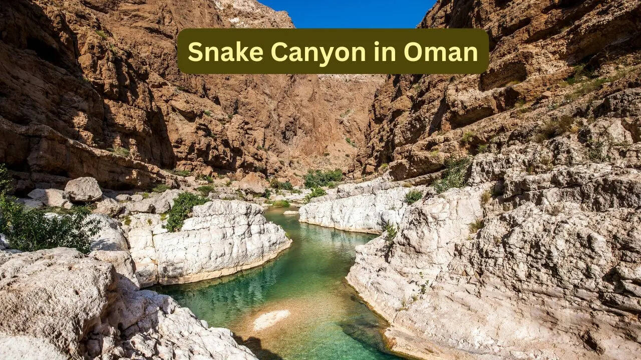 What’s inside the deep, natural water slides of Snake Canyon in Oman ...