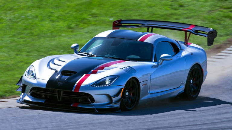 These are the 22 fastest production cars around the Nürburgring